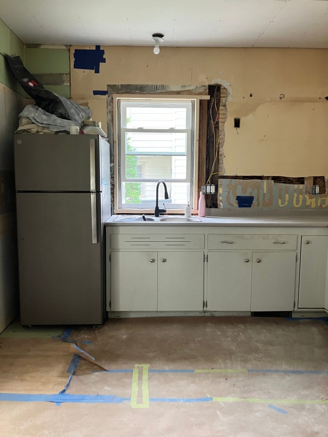 DIY Kitchen Remodel in a 1910 Home – Modest Petite Daily